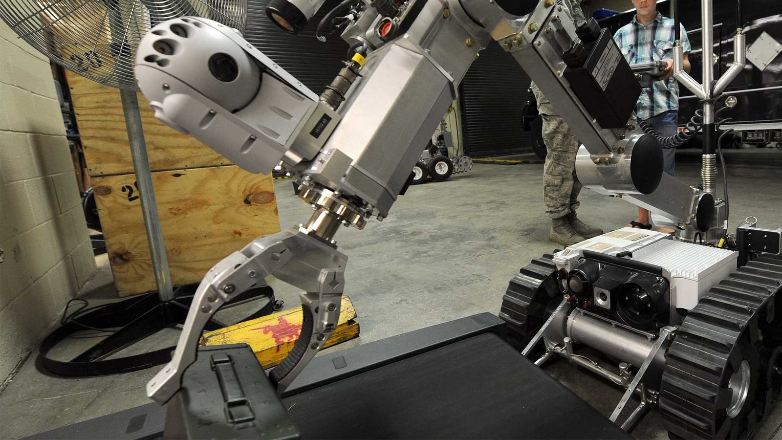 SVT Robotics and Locus Robotics to Accelerate AMR Integration - AI-Tech Park